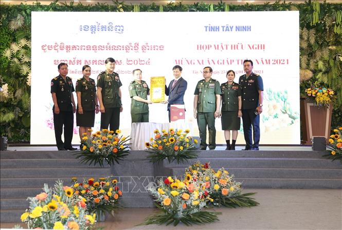 Tay Ninh, Cambodian provinces boost traditional relations - VNA Photos ...