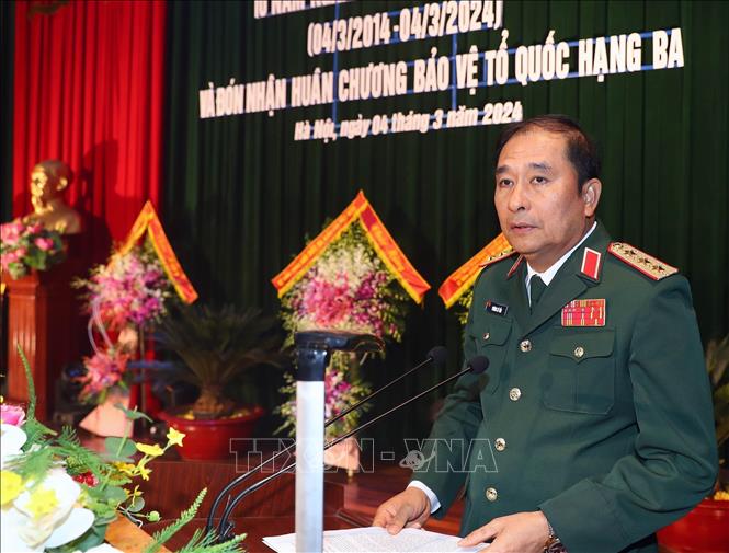 Nearly 500,000 hectares of land cleared of bomb, mine in 10 years - VNA ...