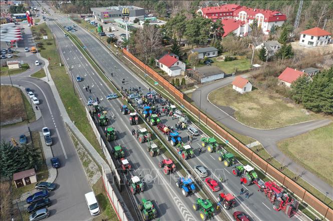 Nông dân Ba Lan biểu tình quy mô lớn trên toàn quốc - Ảnh thời sự quốc ...