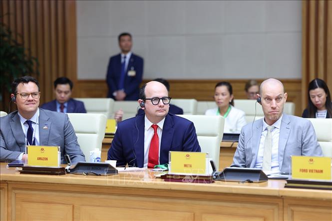 Thủ tướng tiếp Đoàn doanh nghiệp của Hội đồng Kinh doanh Hoa Kỳ - ASEAN ...