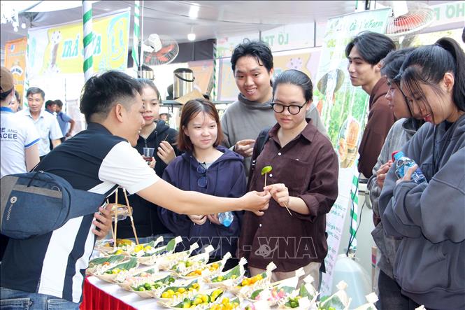 Nâng cao giá trị và giới thiệu sản phẩm OCOP trong đoàn viên thanh niên ...