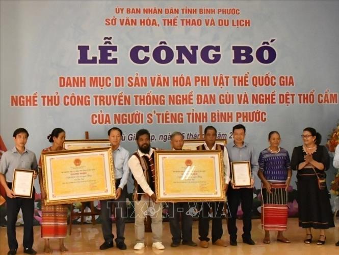 Two traditional crafts of S'tieng ethnic group recognised as national ...