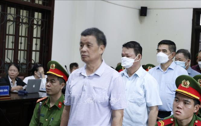 Xét xử cựu Bí thư Tỉnh ủy Lào Cai Nguyễn Văn Vịnh cùng đồng phạm - Ảnh ...