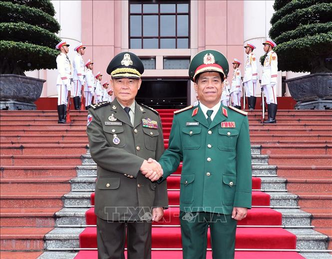 Phó Tổng Tham mưu trưởng QĐND Việt Nam Nguyễn Văn Nghĩa hội đàm với Phó ...