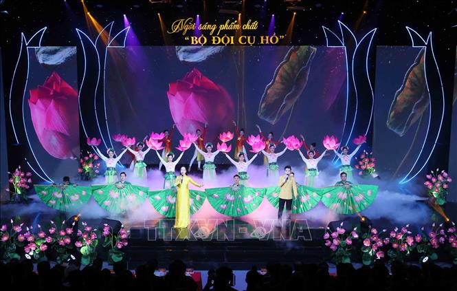 Giao lưu điển hình tiêu biểu “Ngời sáng phẩm chất Bộ đội Cụ Hồ” - Ảnh ...