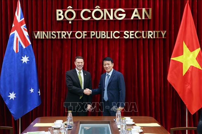 Bộ trưởng Bộ Công an Lương Tam Quang tiếp Đại sứ Australia - Ảnh thời ...