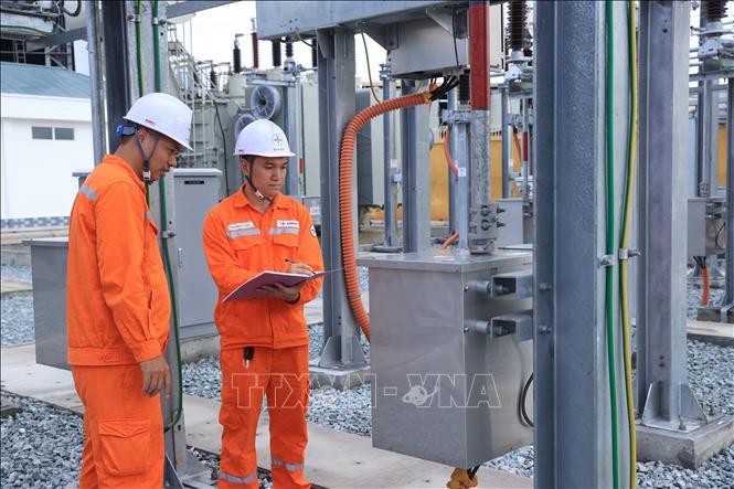 Gắn biển công trình Trạm biến áp 110kV Yên Lạc (Vĩnh Phúc) - Ảnh thời sự trong nước - Kinh tế ...