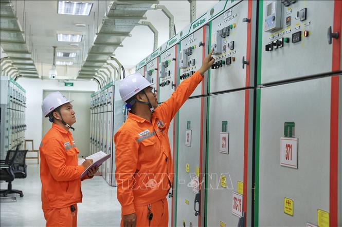 Gắn biển công trình Trạm biến áp 110kV Yên Lạc (Vĩnh Phúc) - Ảnh thời sự trong nước - Kinh tế ...