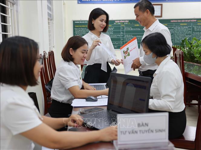 Hà Nội: Hơn 90% phụ huynh có con vào lớp 1 năm học 2024 - 2025 đã đăng ...