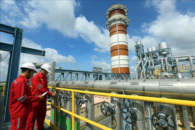 Petrovietnam posts 19-billion-USD revenue in H1 - VNA Photos - Vietnam ...