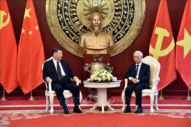 Chinese Party, State leader pays last respects to late Vietnamese Party ...