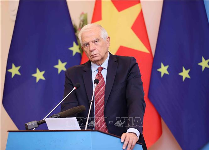 Bộ trưởng Ngoại giao hội đàm với Phó Chủ tịch Ủy ban Châu Âu - Ảnh thời ...