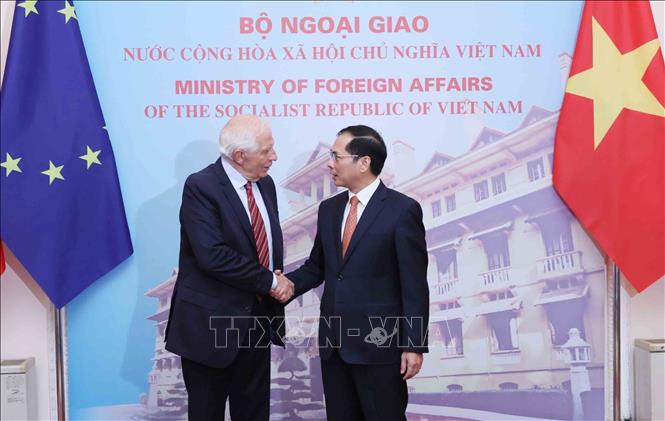 Bộ trưởng Ngoại giao hội đàm với Phó Chủ tịch Ủy ban Châu Âu - Ảnh thời ...