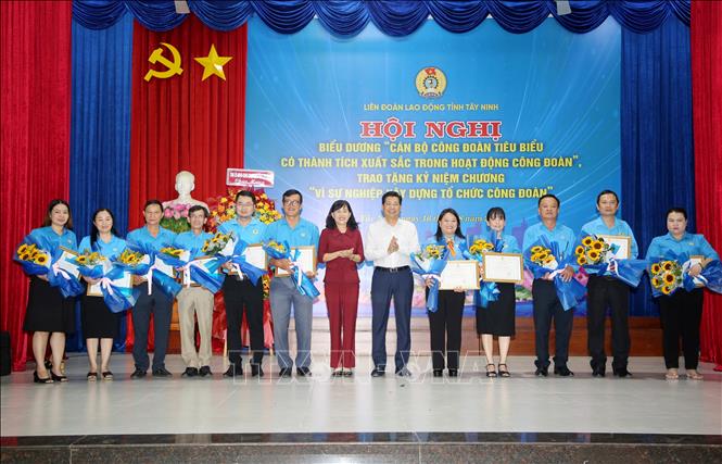 Biểu Dương 95 Gương Cán Bộ Công đoàn Tiêu Biểu Tại Tây Ninh Ảnh Thời Sự Trong Nước Nội Chính
