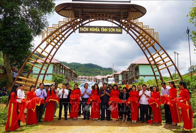 Quảng Trị: Khánh thành và bàn giao Dự án “Thôn nghĩa tình Sơn Hải” - Ảnh thời sự trong nước ...