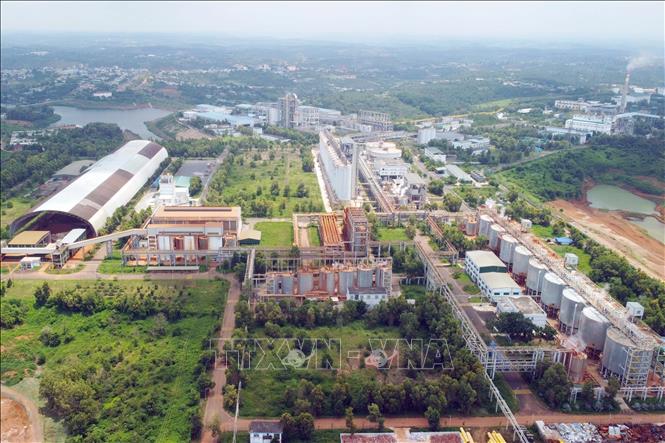 Hồ đập phục vụ Nhà máy alumin Nhân Cơ tiếp tục chậm tiến độ - Ảnh thời sự trong nước - Kinh tế ...