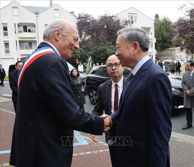 Tổng Bí thư, Chủ tịch nước Tô Lâm thăm thành phố Saint Adresse (Pháp ...