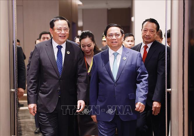 Thủ tướng Việt Nam, Lào, Campuchia ăn sáng giao lưu đặc biệt với ASEAN ...