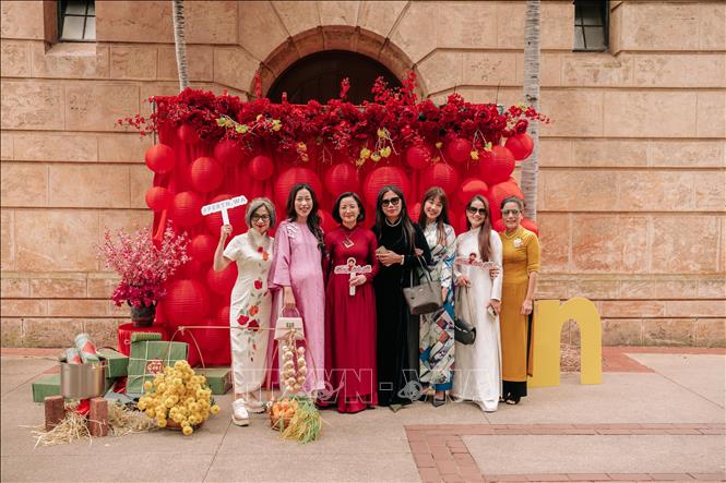 Mang “Xuân Quê hương” đến sớm với kiều bào bang Tây Australia - Ảnh ...