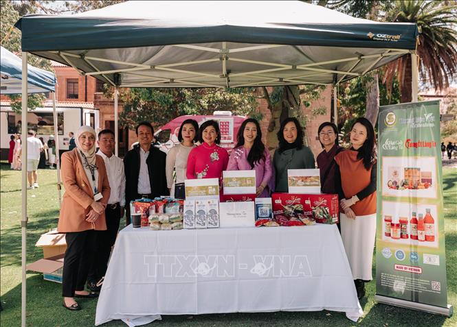 Mang “Xuân Quê hương” đến sớm với kiều bào bang Tây Australia - Ảnh ...