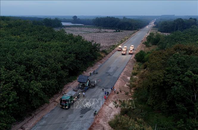 Nỗ lực hoàn thành Dự án đường Hồ Chí Minh đoạn qua tỉnh Bình Dương ...