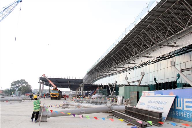 New terminal at HCM City’s Tan Son Nhat int’l airport takes shape - VNA ...
