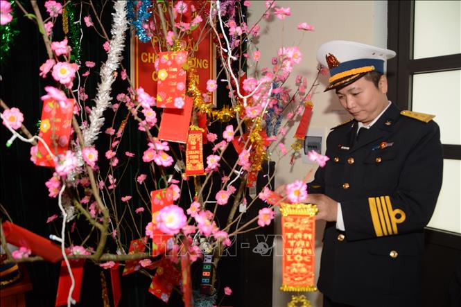 Chuẩn bị Tết cho chiến sĩ tại trạm rada 550 huyện đảo Lý Sơn - Ảnh thời ...