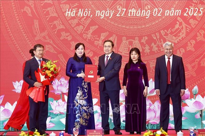 Công bố Quyết định thành lập các Đảng bộ trực thuộc Đảng ủy Quốc hội - Ảnh thời sự trong nước ...