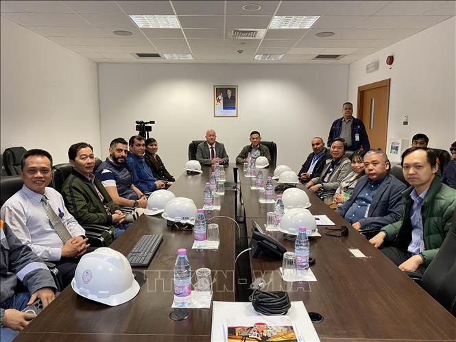 Việt Nam tiếp tục phát triển trong dự án đầu tư dầu khí tại Algeria ...