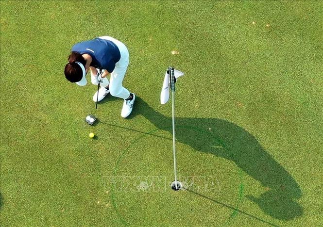 Da Nang golf tournament gathers entrepreneurs from Asia-Pacific - VNA ...