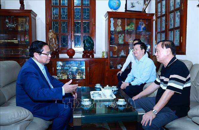 PM pays tribute to late Prime Minister Phan Van Khai - VNA Photos - Vietnam News Agency (VNA)