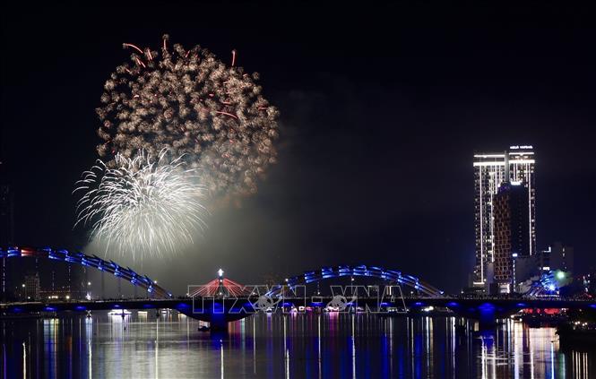 Chinese team crowned Da Nang International Fireworks Festival 2025 ...