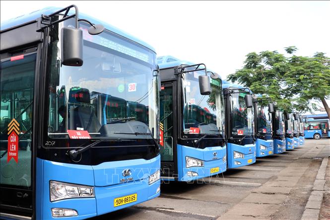 Thành phố Hồ Chí Minh công bố có thêm 27 tuyến xe buýt điện - Ảnh thời ...