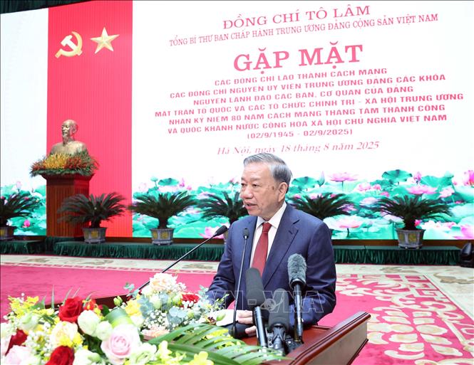 Party chief treasures veteran revolutionaries’ contributions to ...