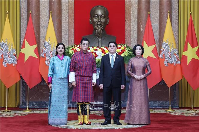 State President chairs welcome ceremony for King and Queen of Bhutan ...