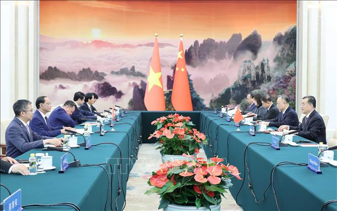 Vietnamese, Chinese legislative bodies enhance collaboration - VNA ...