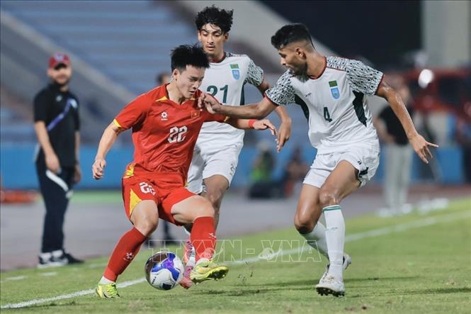 U23 châu Á 2026: Hiệp 1, U23 Việt Nam dẫn U23 Bangladesh 1-0 - Ảnh thời sự trong nước - Văn hoá ...