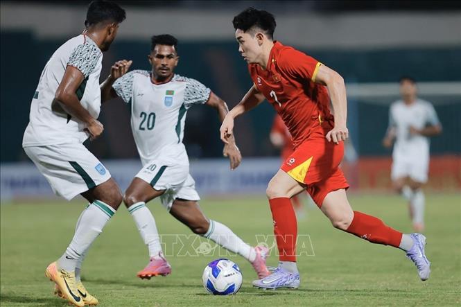 Vòng loại U23 châu Á 2026: U23 Việt Nam thắng U23 Bangladesh 2-0 - Ảnh thời sự trong nước - Văn ...