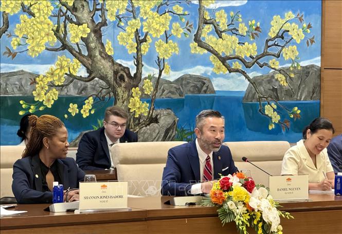 NA Vice Chairman welcomes US’s Oregon State Representative - VNA Photos ...