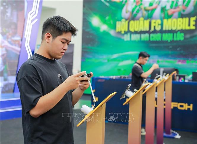 Hội chợ mùa Thu 2025: Khu giới thiệu của các công ty games thu hút đông ...