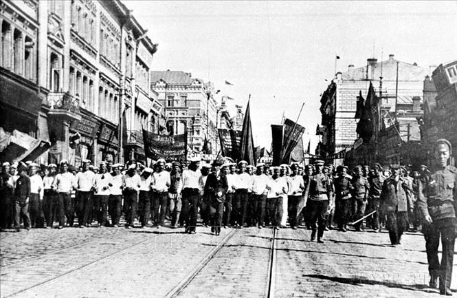 108 năm Cách mạng tháng Mười Nga (7/11/1917 – 7/11/2025): Một trong những sự kiện vĩ đại có ảnh ...