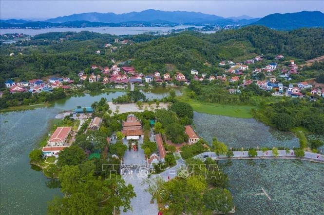 Yen Tu-Vinh Nghiem-Con Son-Kiep Bac Complex of Monuments and Landscapes ...