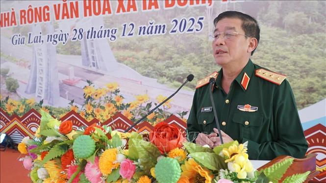 Binh đoàn 15 vun đắp “thế trận lòng dân” từ công trình Nhà rông văn hóa ...