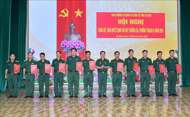 Cà Mau: Trao Quyết định điều động, bổ nhiệm Chỉ huy trưởng Ban Chỉ huy ...