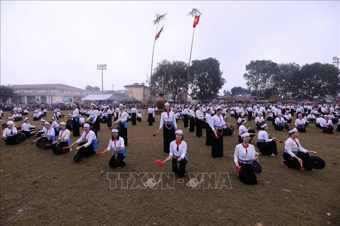 Khai Ha Festival celebrates Muong cultural heritage - VNA Photos ...