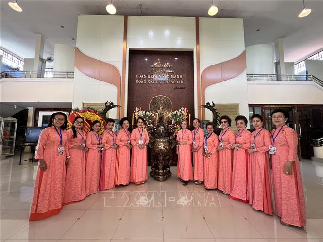 Tổng Bí thư, Chủ tịch nước Tô Lâm tới thăm khiến cộng đồng kiều bào ...
