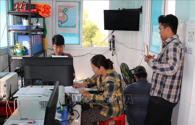 Đồng Tháp tăng cường quản lý, giám sát chặt chẽ hoạt động tàu cá - Ảnh ...