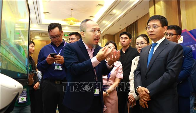 Phó Thủ tướng Nguyễn Văn Thắng dự Diễn đàn Đầu tư đổi mới sáng tạo Việt ...