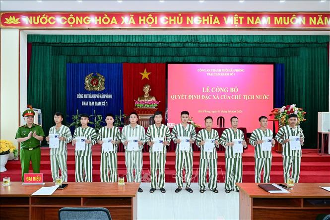 Hải Phòng công bố quyết định đặc xá của Chủ tịch nước cho các phạm nhân ...