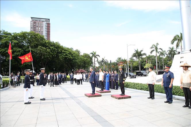 Top Vietnamese leader pays tribute to Philippine national hero Jose ...